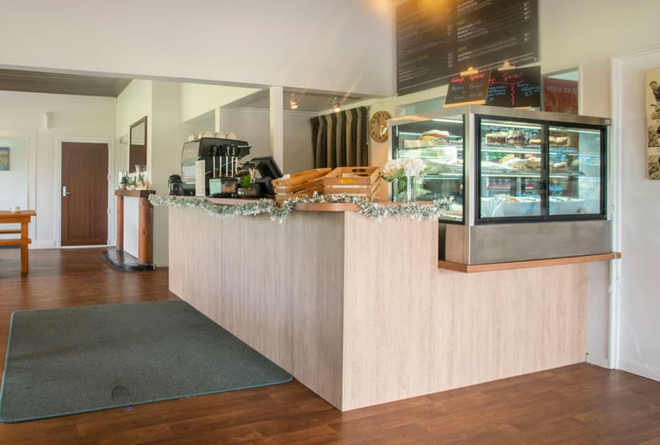 Farmyard Cafe | Places to Eat in Rotorua